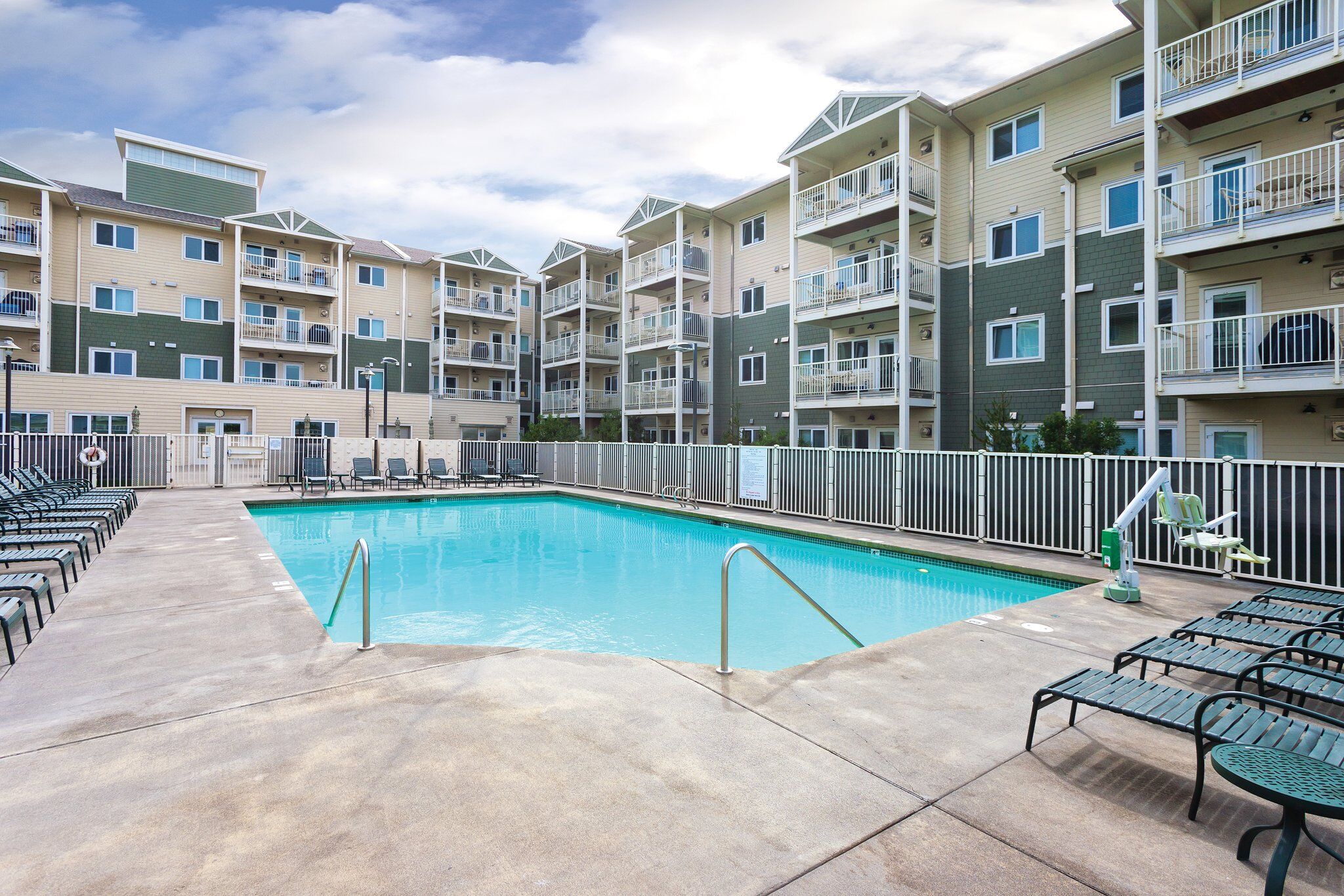 WorldMark Long Beach | RedWeek